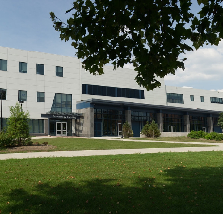 OFFICES AND DEPARTMENTS | Finance and Management | SUNY Buffalo State ...